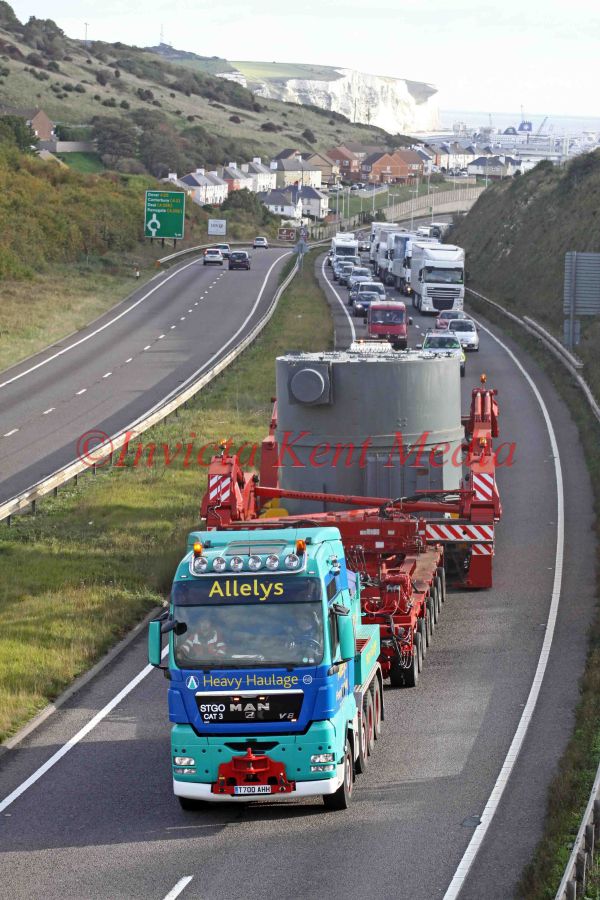 INVICTA KENT MEDIA: PIC SHOWS:- Allelys Heavy Haulage taking a 165 ton ...